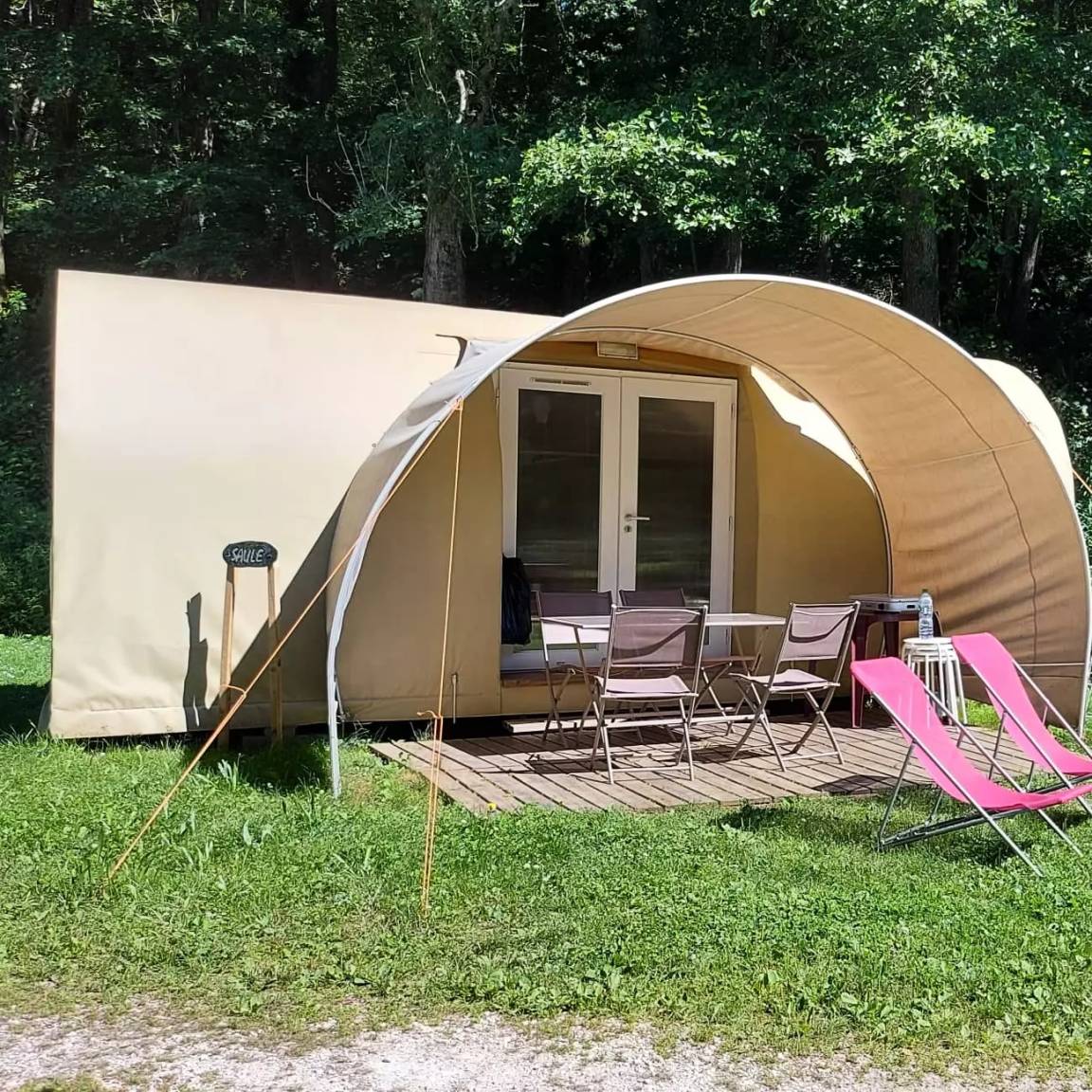 15 M² Camper/roulotte ∙ 2 Camere Da Letto ∙ 4 Ospiti - Treffort