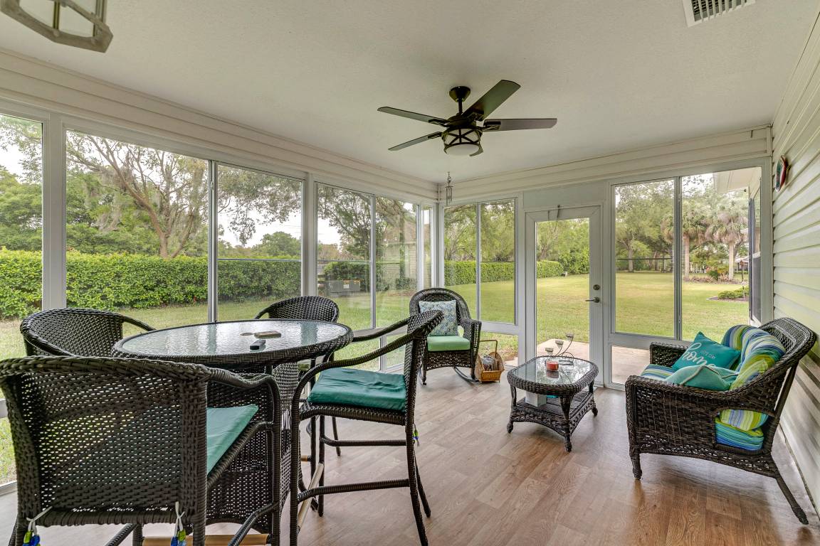 146 M² House ∙ 2 Bedrooms ∙ 6 Guests - The Villages, FL