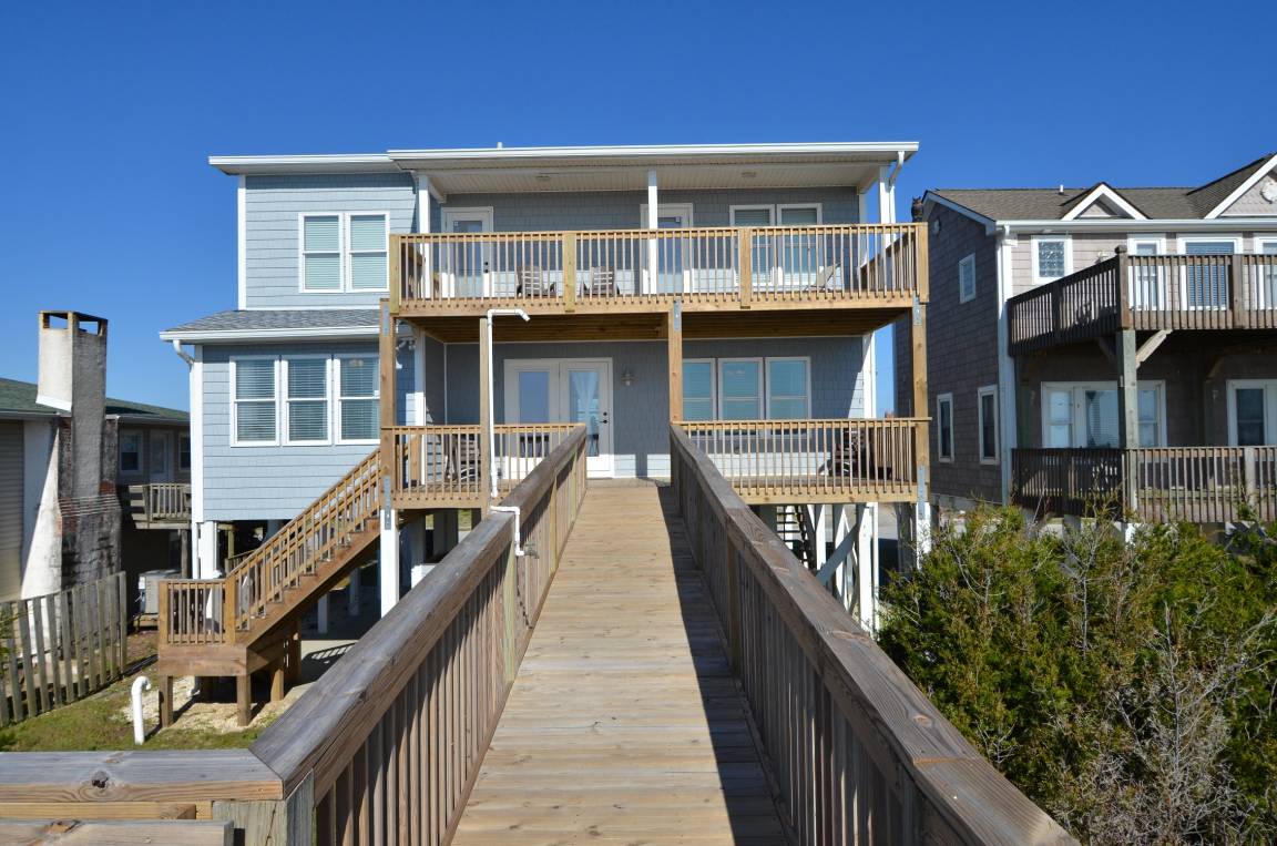 157 M² House ∙ 4 Bedrooms ∙ 9 Guests - Holden Beach, NC