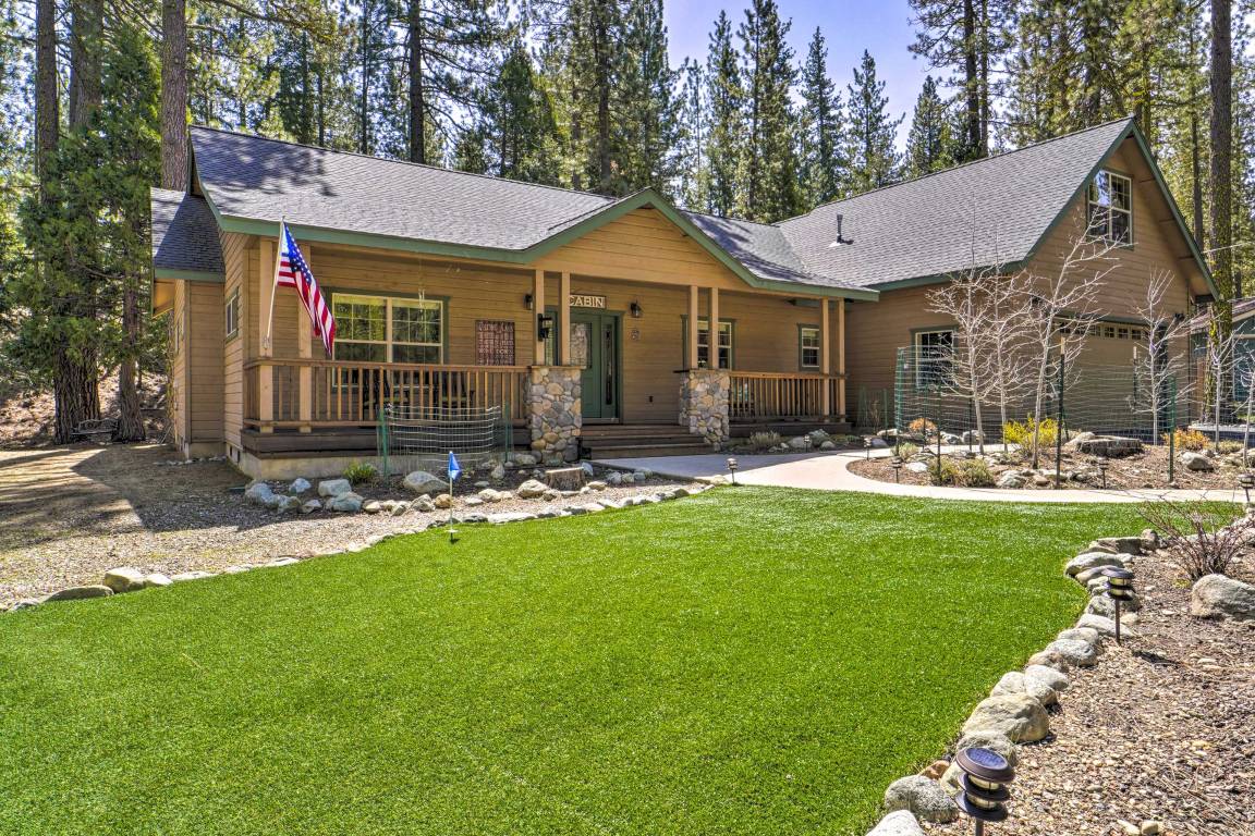 189 M² House ∙ 4 Bedrooms ∙ 8 Guests - Graeagle, CA