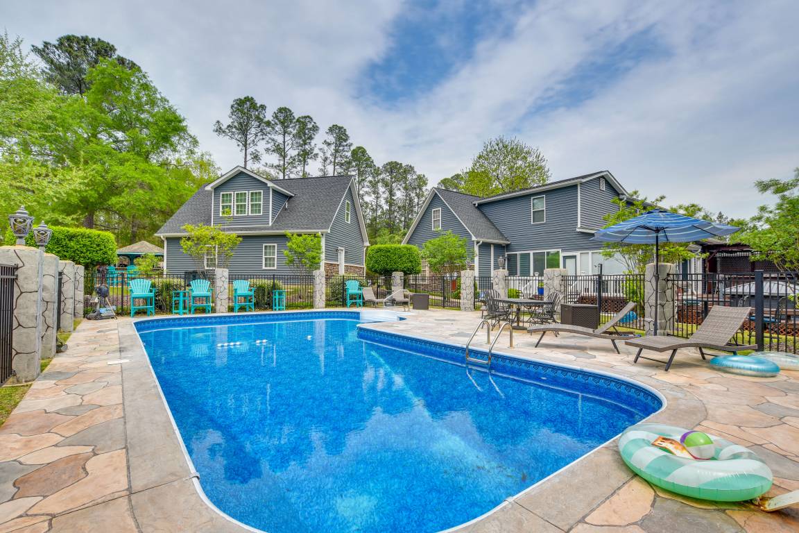 371 M² House ∙ 4 Bedrooms ∙ 12 Guests - Whispering Pines, NC