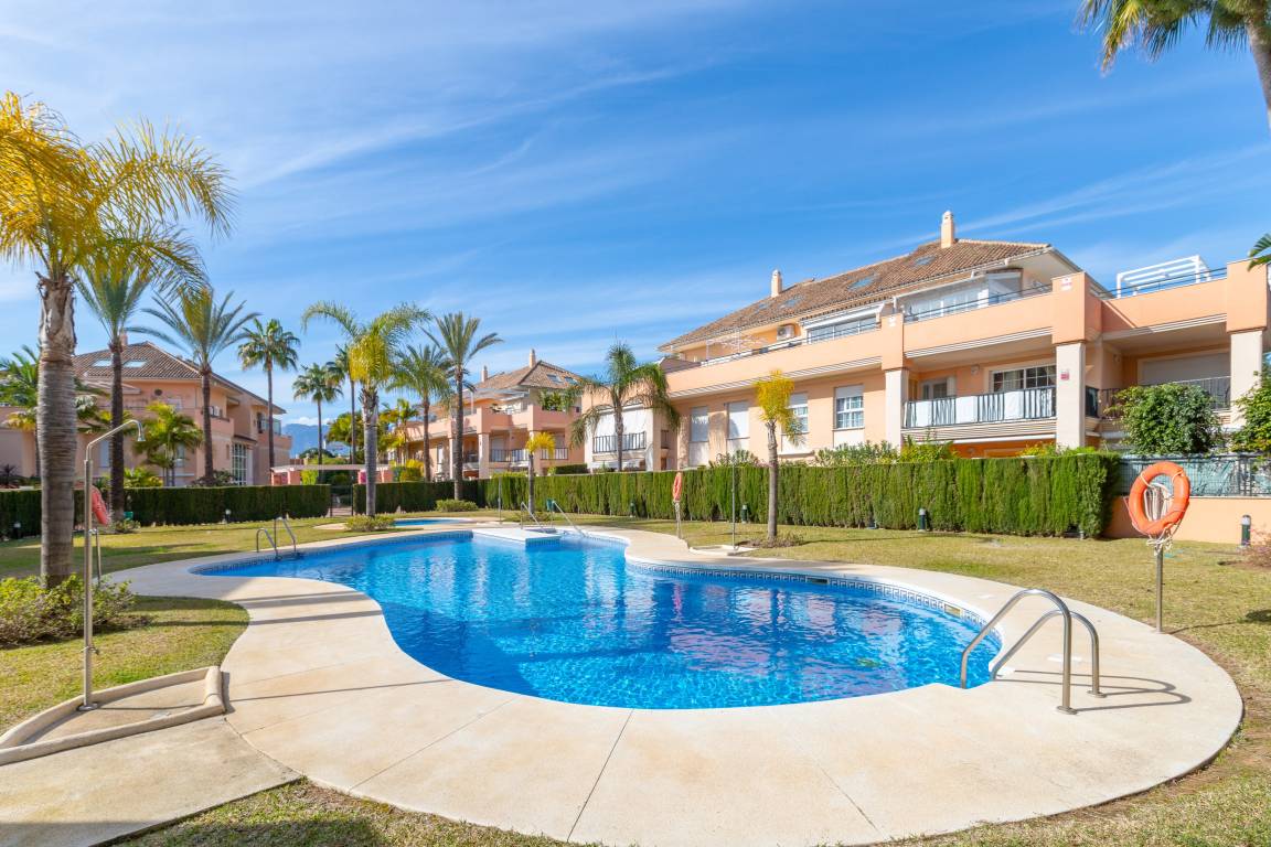 120 M² Apartment ∙ 2 Bedrooms ∙ 4 Guests - Marbella