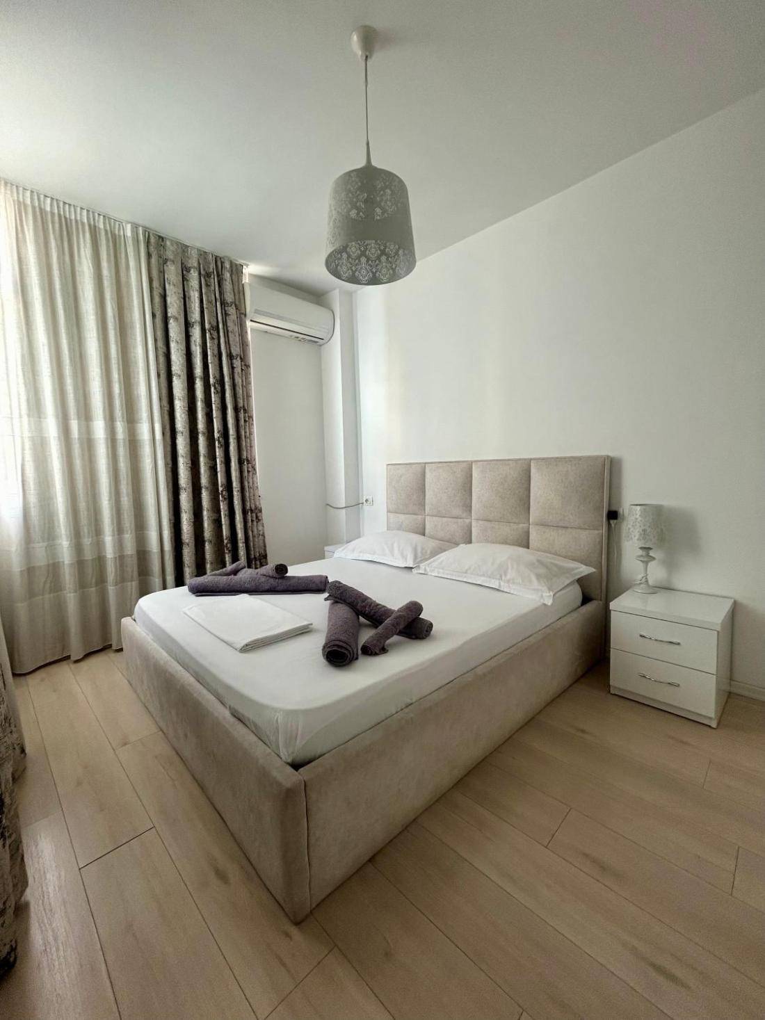 40 M² Apartamento ∙ 2 Quartos ∙ 4 Hóspedes - Tirana