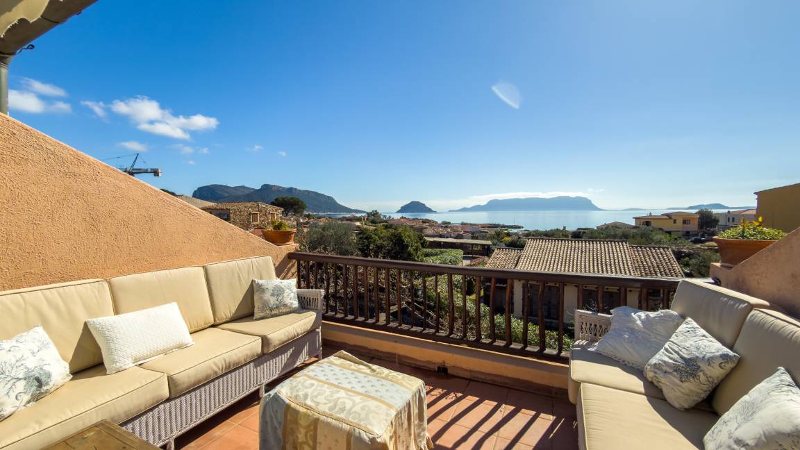 90 M² Villa ∙ 3 Bedrooms ∙ 5 Guests - Golfo Aranci