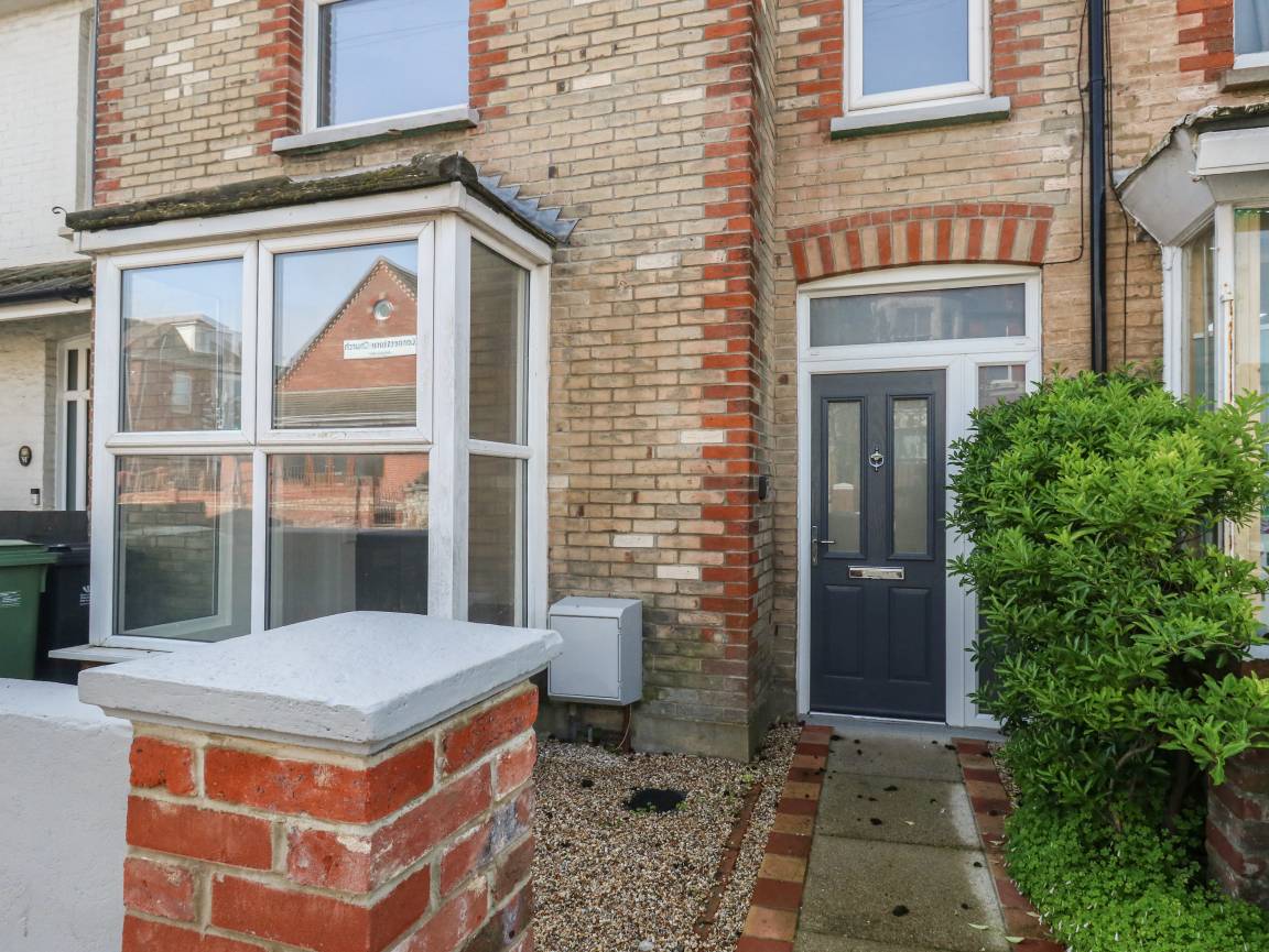 Cottage ∙ 3 Bedrooms ∙ 6 Guests - Weymouth