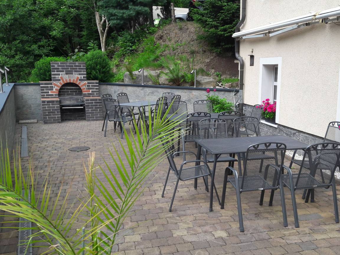 39 M² Ferienwohnung ∙ 1 Schlafzimmer ∙ 4 Gäste - Annaberg-Buchholz