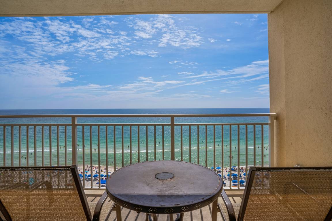 121 M² Condo ∙ 2 Bedrooms ∙ 8 Guests - Panama City Beach, FL