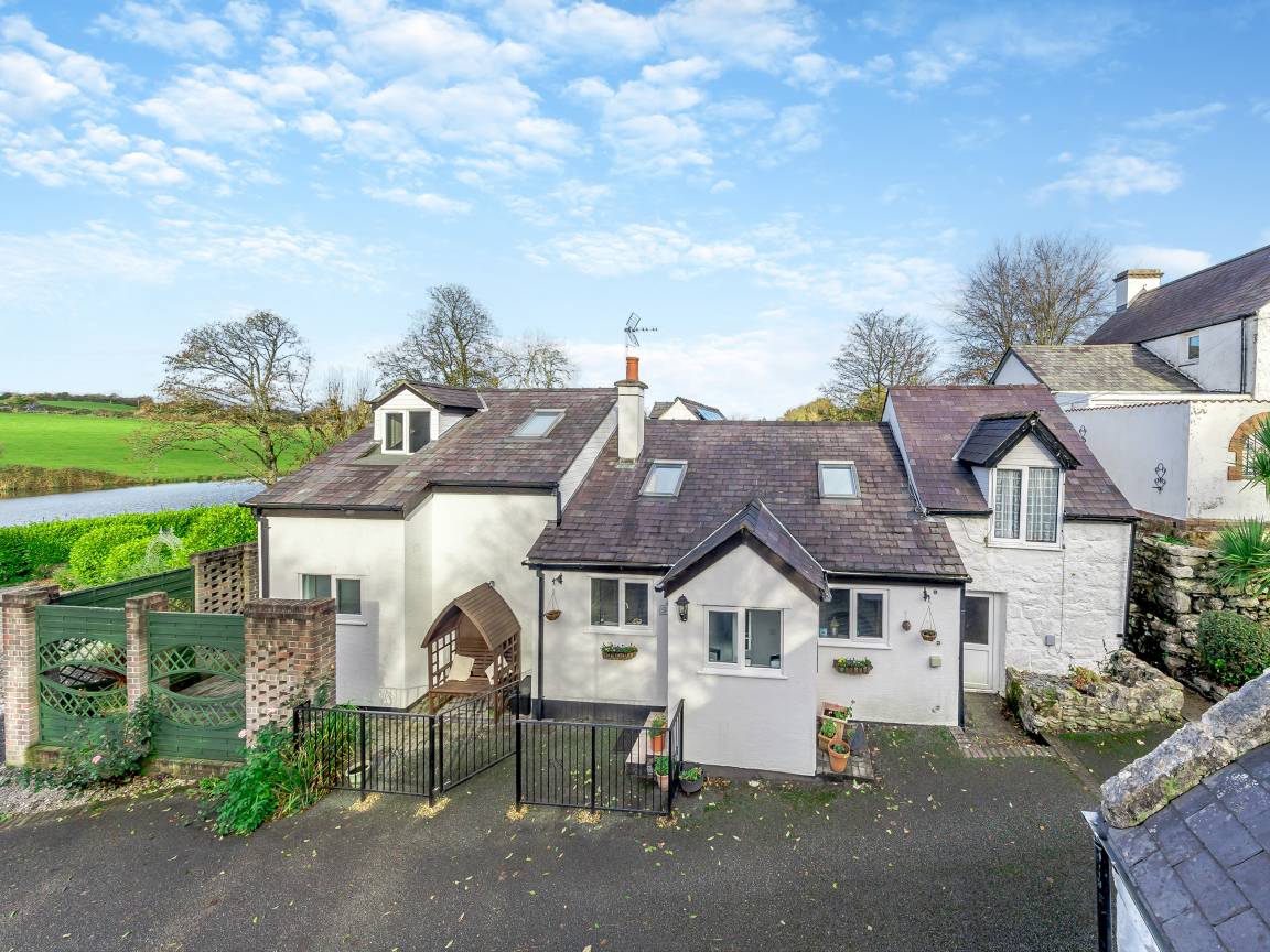 Cottage ∙ 2 Bedrooms ∙ 4 Guests - Benllech