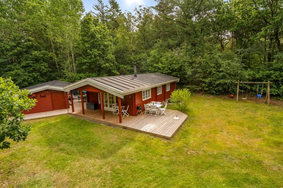 83 M² Ferienhaus ∙ 4 Schlafzimmer ∙ 6 Gäste - Båstad