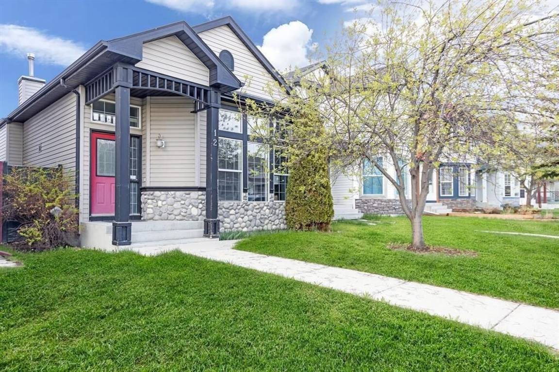 250 M² House ∙ 5 Bedrooms ∙ 15 Guests - Alberta