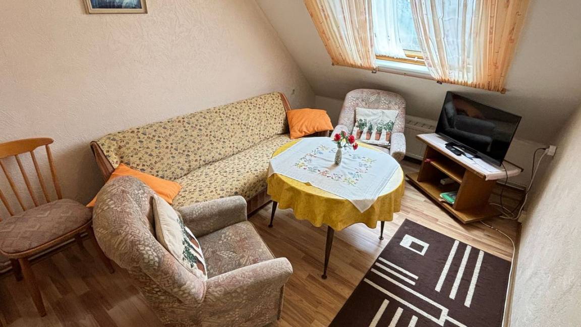 35 M² Apartament ∙ 1 Sypialnia ∙ 2 Gości - Emden