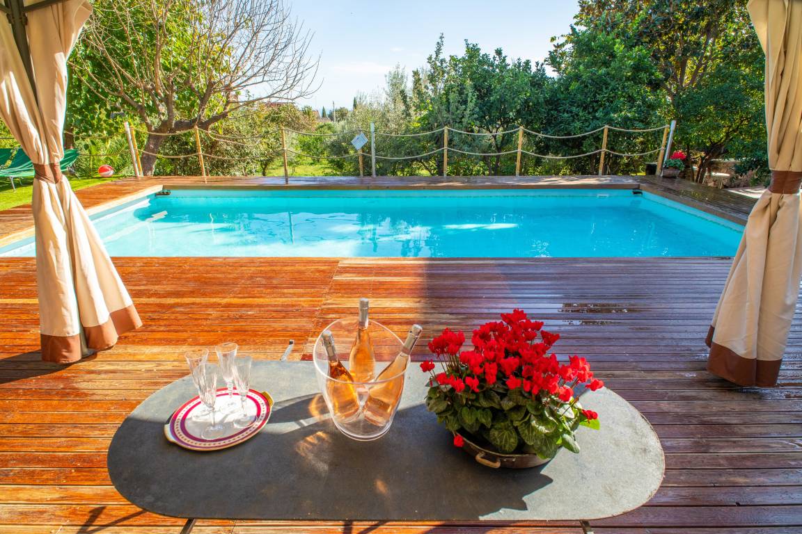 300 M² Villa ∙ 4 Bedrooms ∙ 12 Guests - Catania
