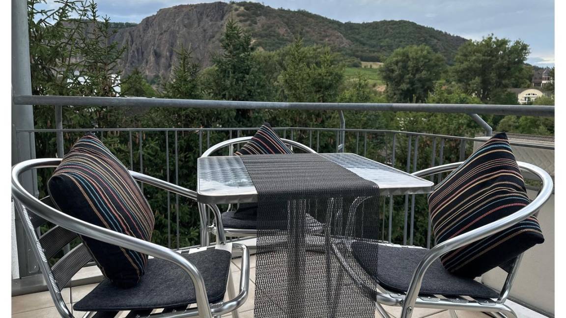 75 M² Apartment ∙ 1 Bedroom ∙ 2 Guests - Bad Kreuznach