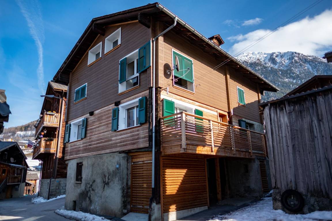 75 M² Ferienwohnung ∙ 2 Schlafzimmer ∙ 3 Gäste - Bettmeralp
