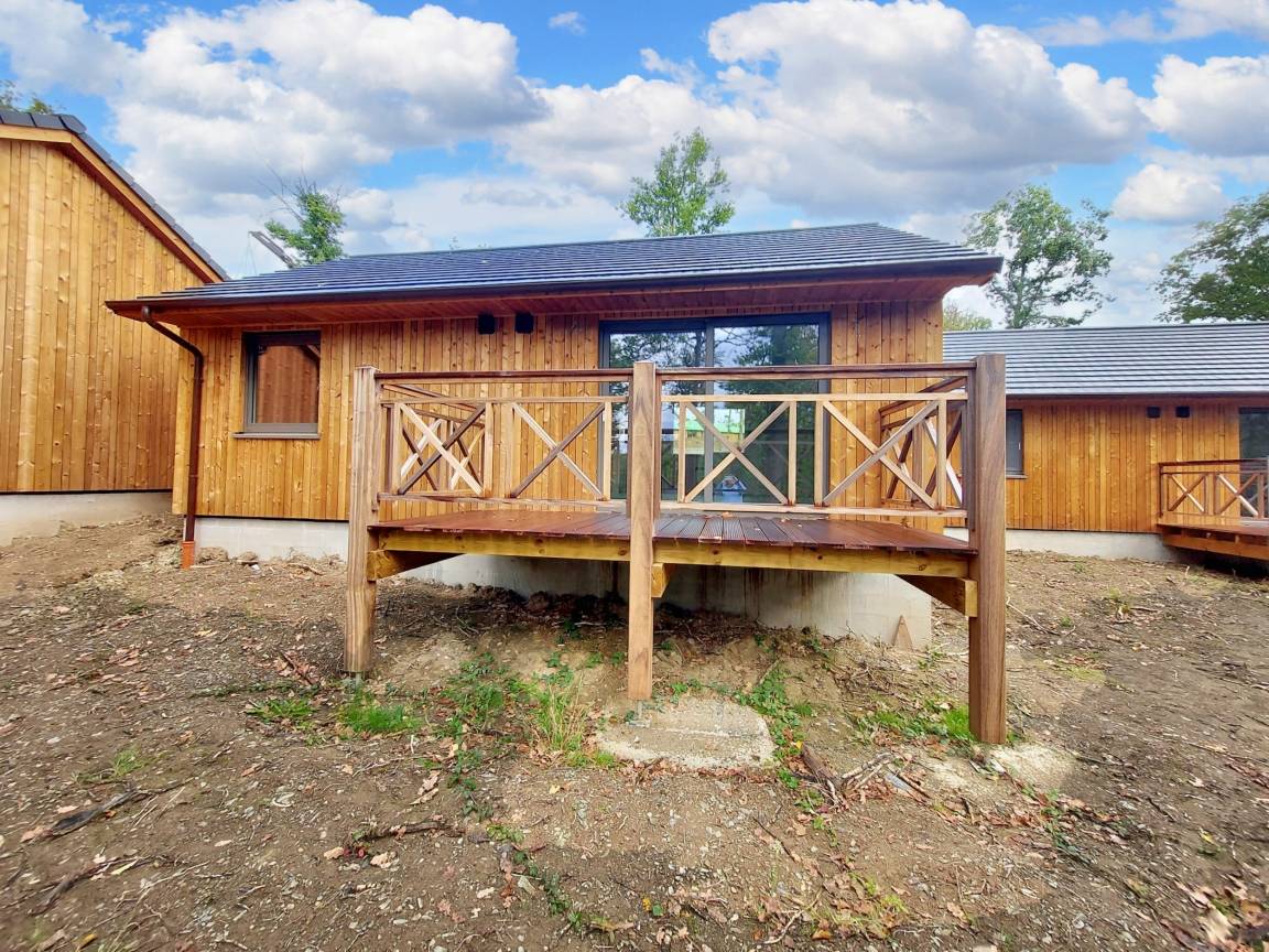 50 M² Chalet ∙ 2 Chambres ∙ 6 Personnes - Somme-Leuze