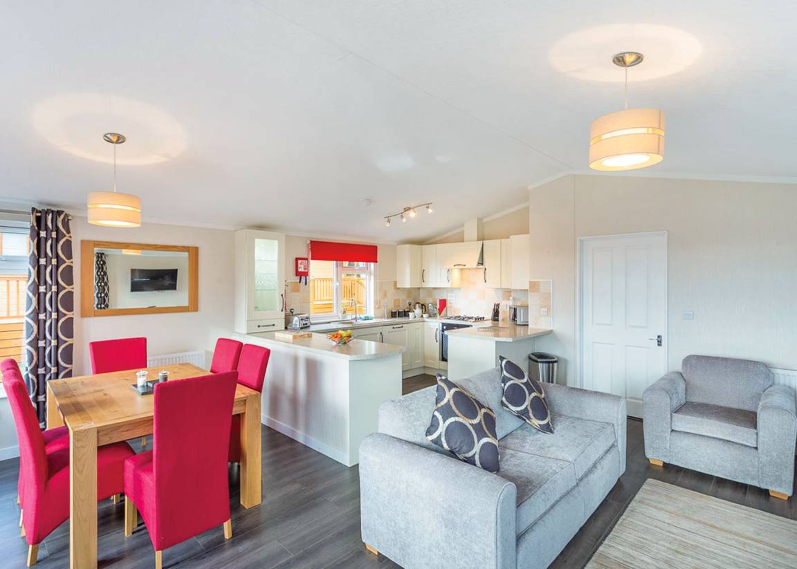 Chalet ∙ 2 Bedrooms ∙ 4 Guests - Weston-super-Mare