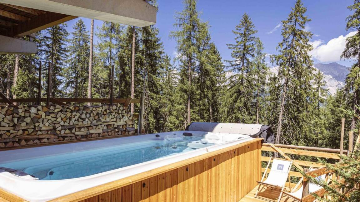 120 M² Ferienhaus ∙ 4 Schlafzimmer ∙ 10 Gäste - Schladming