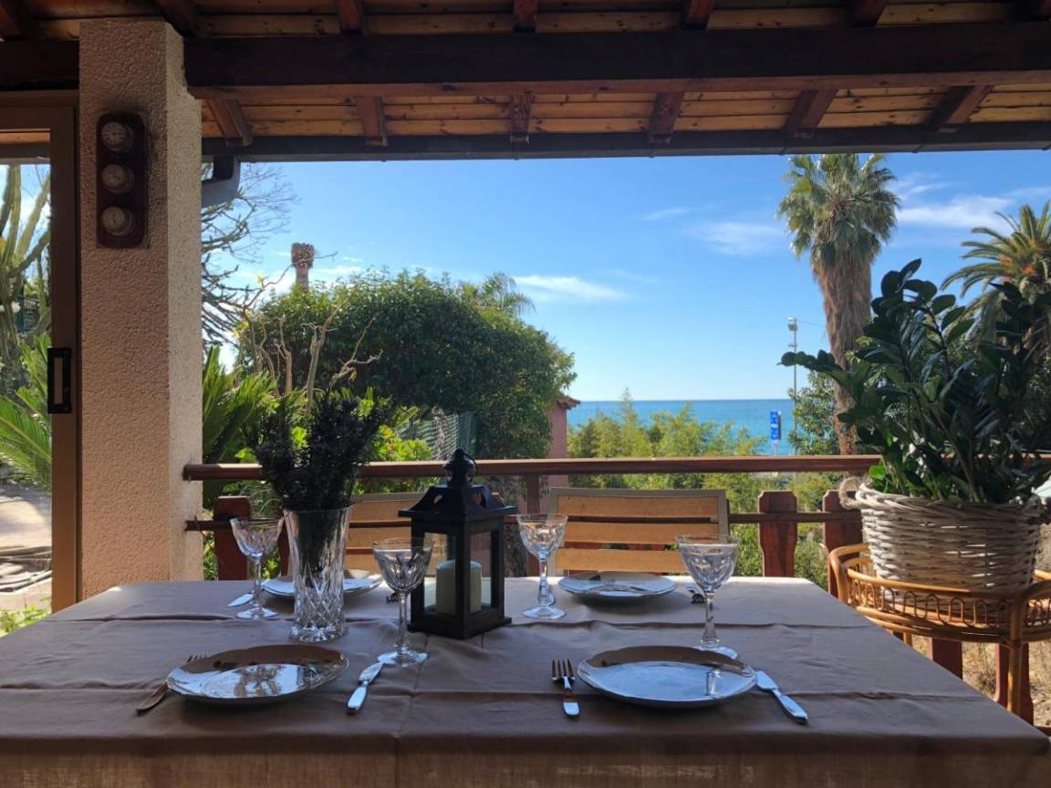 70 M² Villa ∙ 2 Bedrooms ∙ 6 Guests - Menton