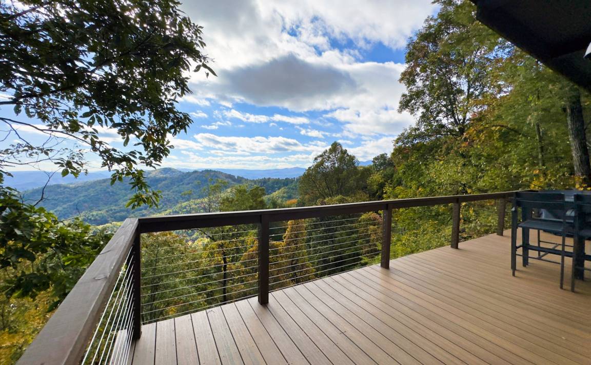 House ∙ 3 Bedrooms ∙ 6 Guests - Blowing Rock, NC