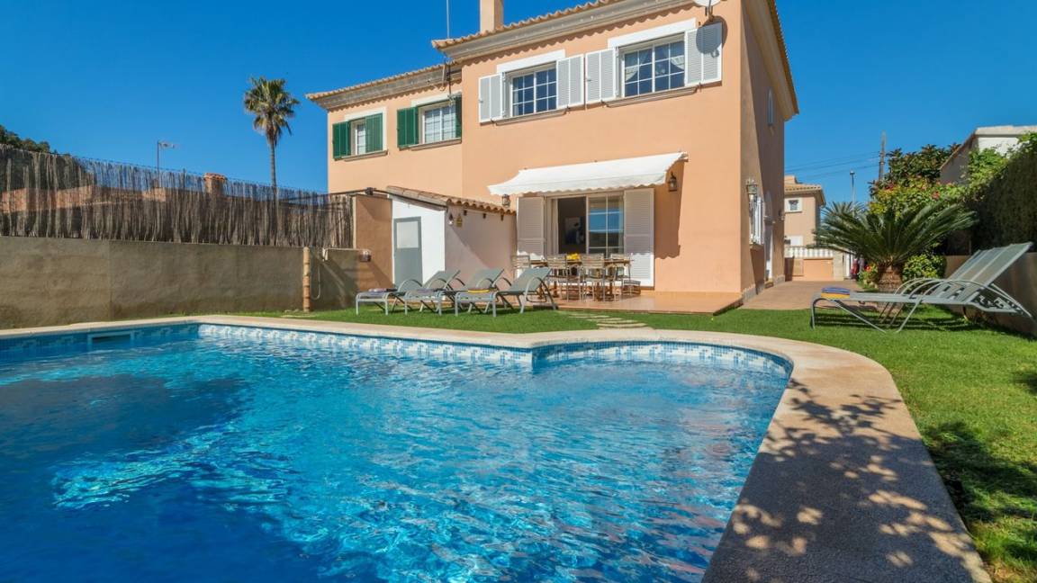 150 M² House ∙ 4 Bedrooms ∙ 7 Guests - S'Arenal