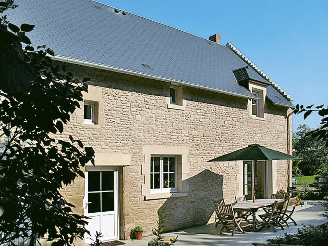 135 M² Maison De Vacances ∙ 3 Chambres ∙ 6 Personnes - Lion-sur-Mer