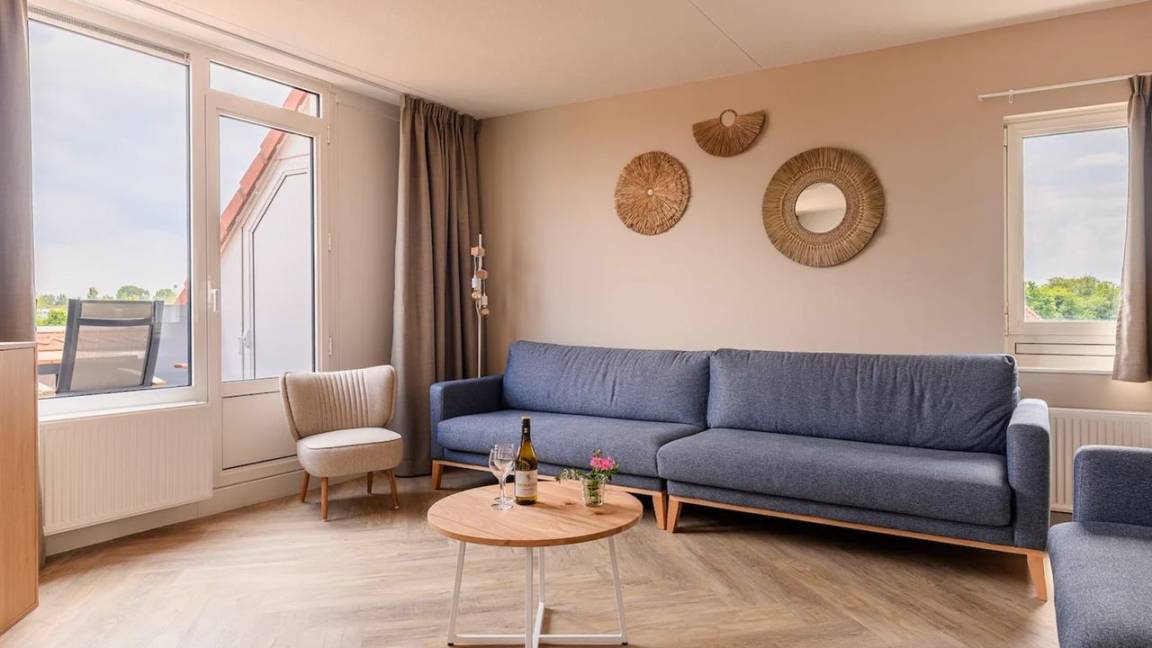 144 M² Apartment ∙ 5 Bedrooms ∙ 10 Guests - Zeeland