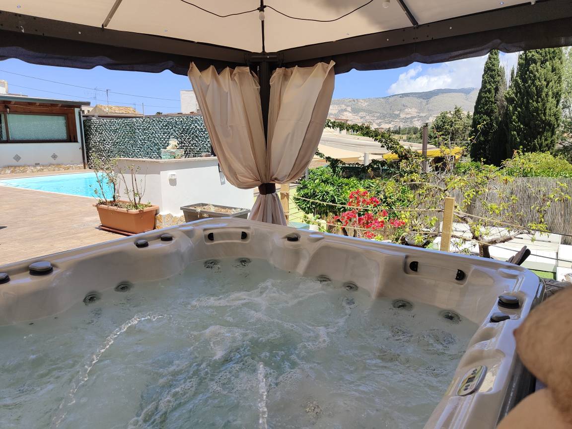 90 M² Casa Vacanza ∙ 2 Camere Da Letto ∙ 4 Ospiti - Custonaci