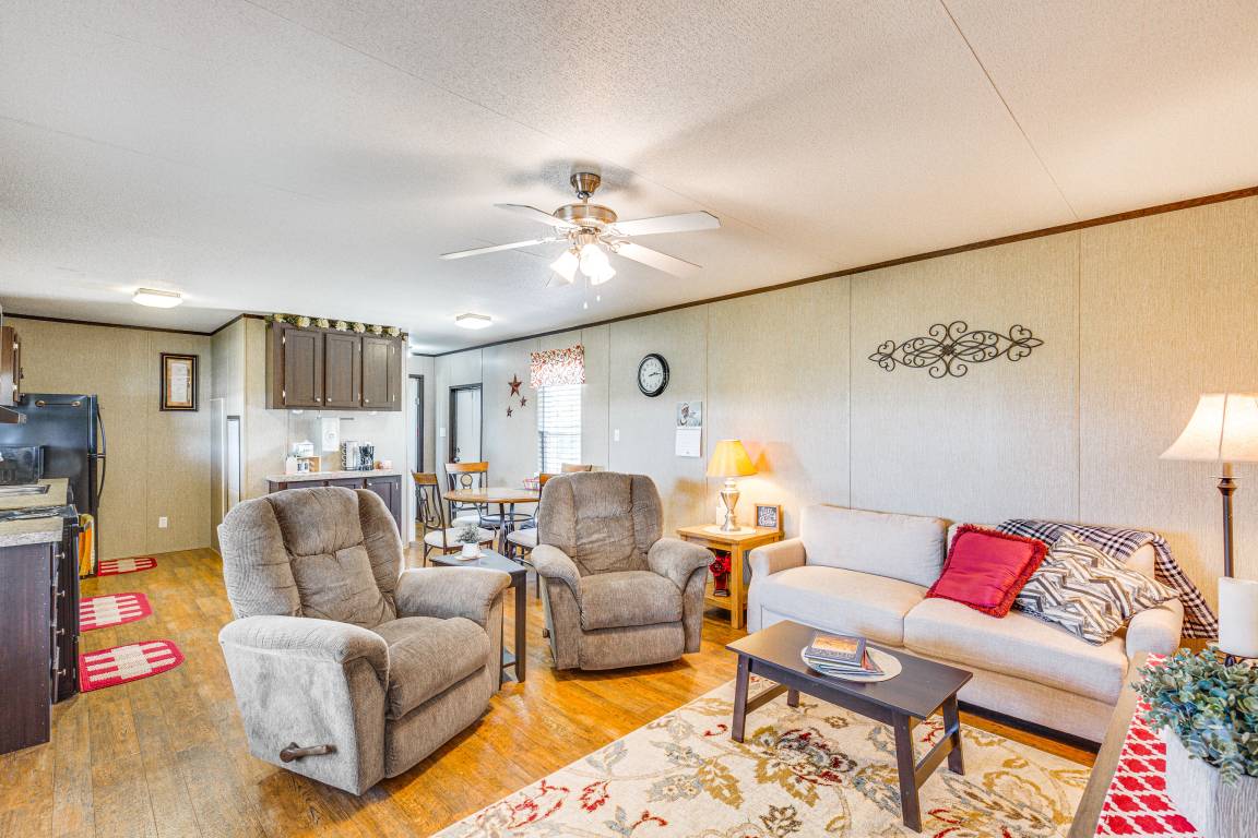 83 M² Cottage ∙ 2 Bedrooms ∙ 4 Guests - Texas