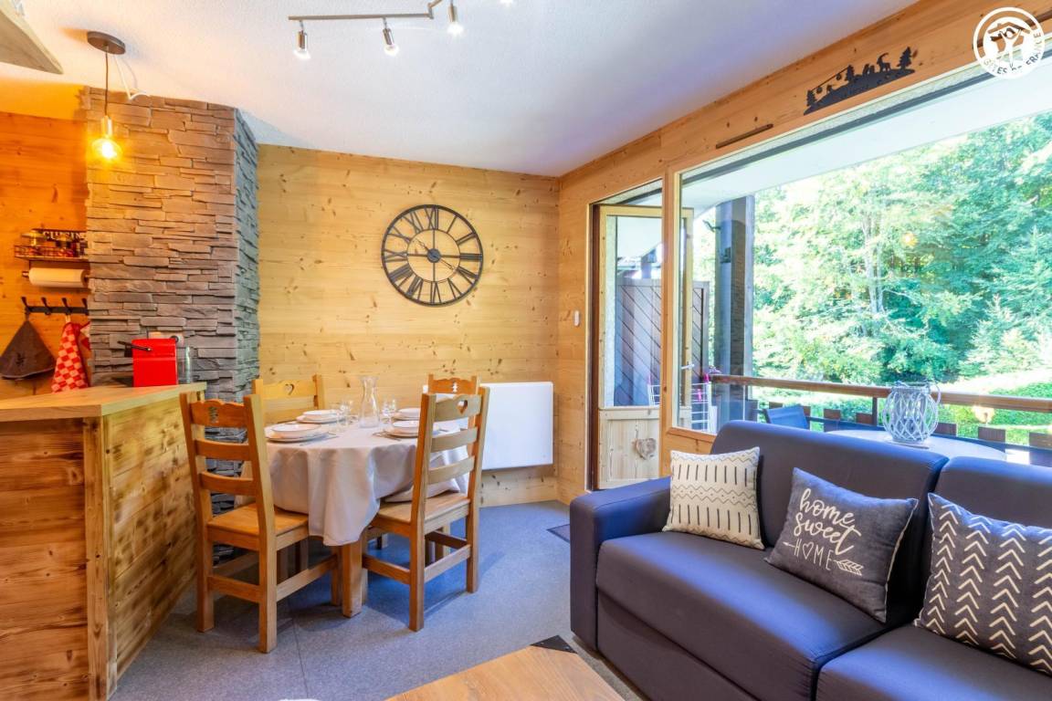 30 M² Mökki ∙ 1 Makuuhuone ∙ 4 Vierasta - La Féclaz