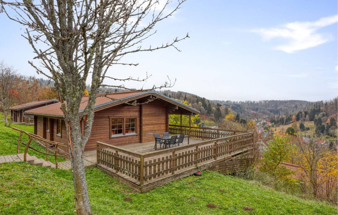 74 M² Ferienhaus ∙ 3 Schlafzimmer ∙ 6 Gäste - Masserberg