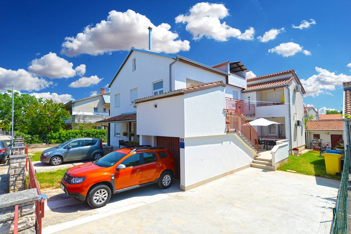 45 M² Appartement ∙ 2 Slaapkamers ∙ 4 Gasten - Pula