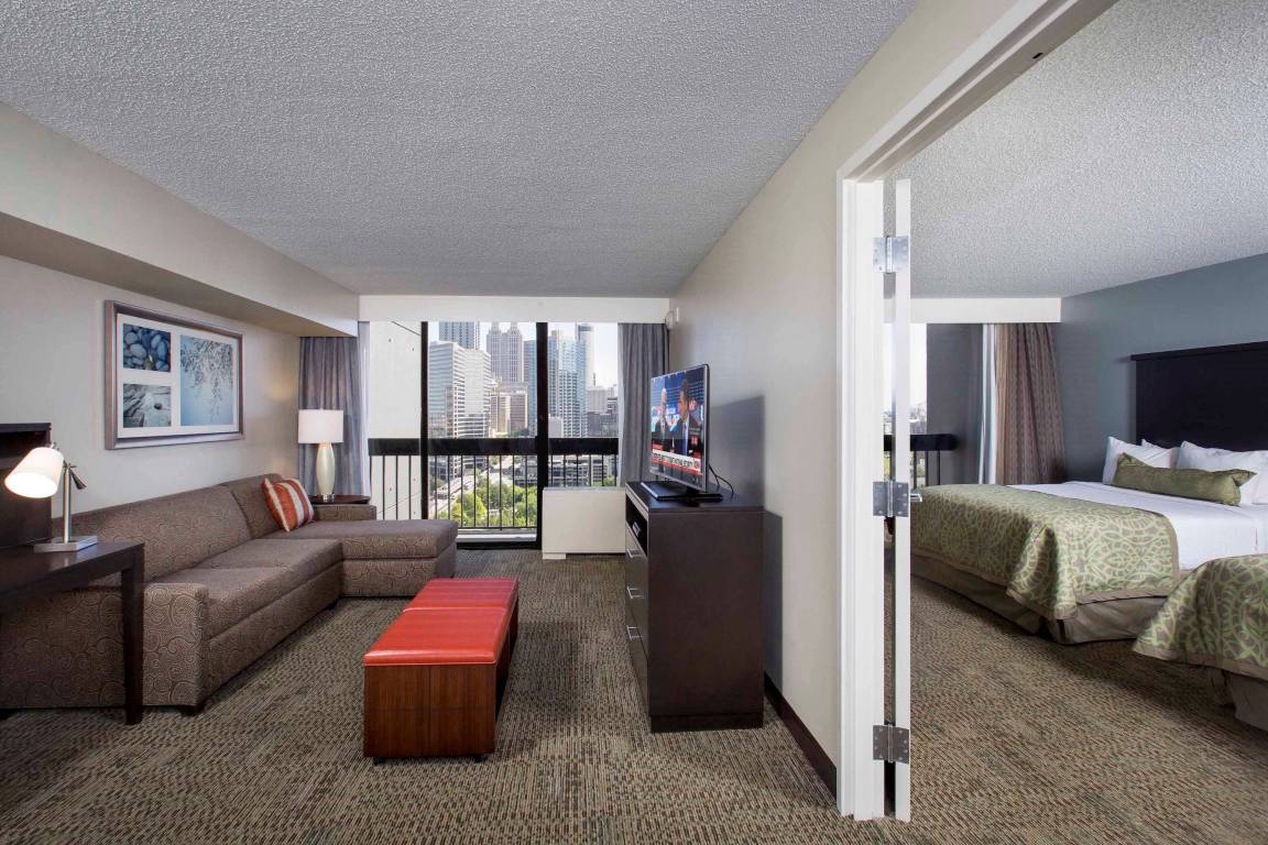 Condo ∙ 1 Bedroom ∙ 4 Guests - Atlanta, GA