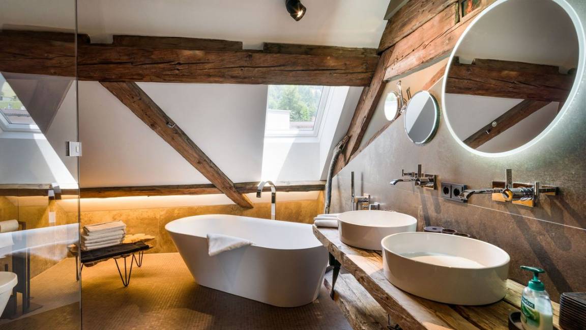 150 M² Apartment ∙ 3 Bedrooms ∙ 6 Guests - Söll