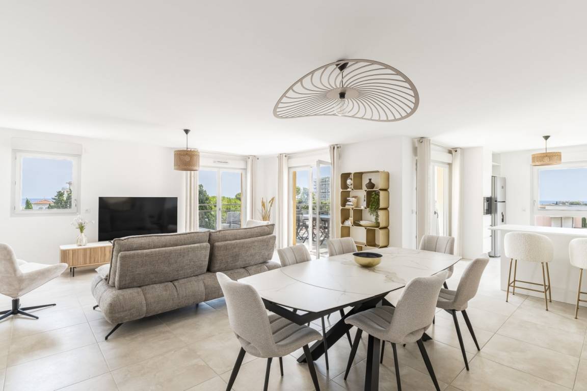 130 M² Apartment ∙ 3 Bedrooms ∙ 6 Guests - Antibes