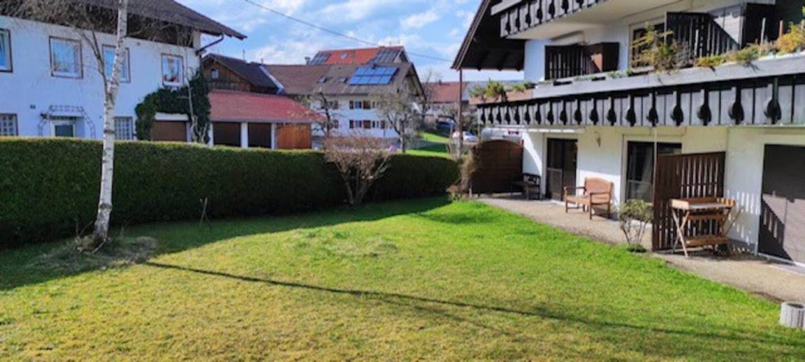 48 M² Ferienwohnung ∙ 1 Schlafzimmer ∙ 2 Gäste - Durach