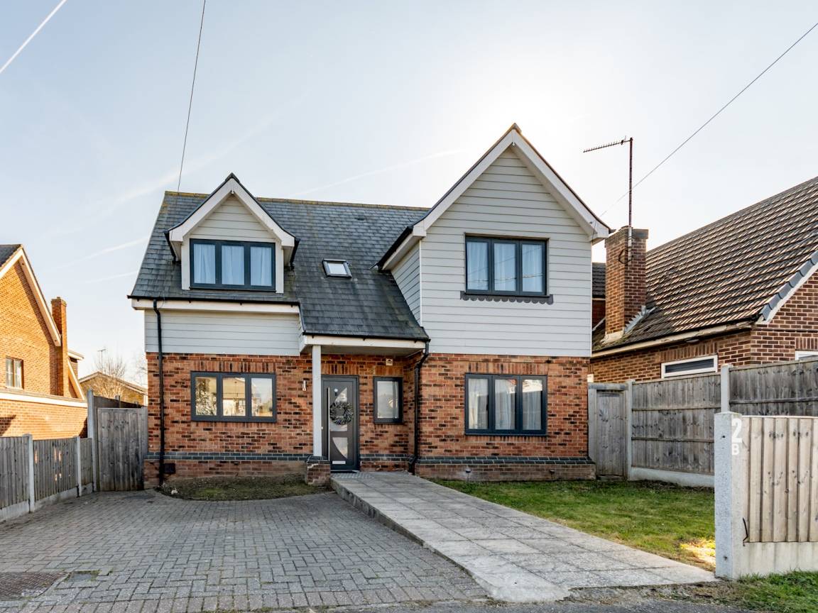 111 M² House ∙ 4 Bedrooms ∙ 10 Guests - Southend-on-Sea