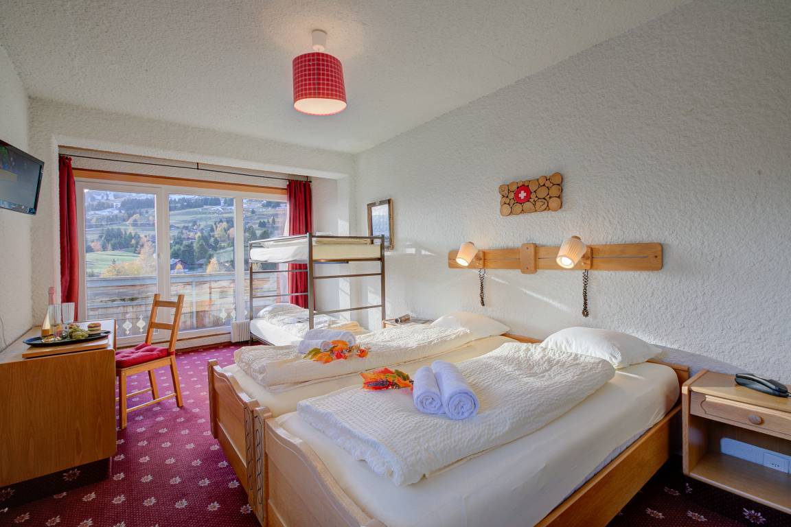 24 M² Studio Flat ∙ 4 Guests - Leysin