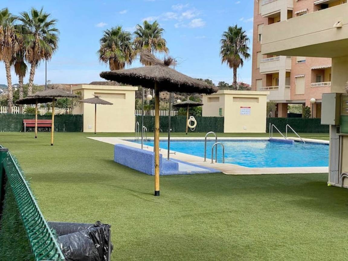 110 M² Apartamento ∙ 3 Habitaciones ∙ 6 Huéspedes - Torre del Mar