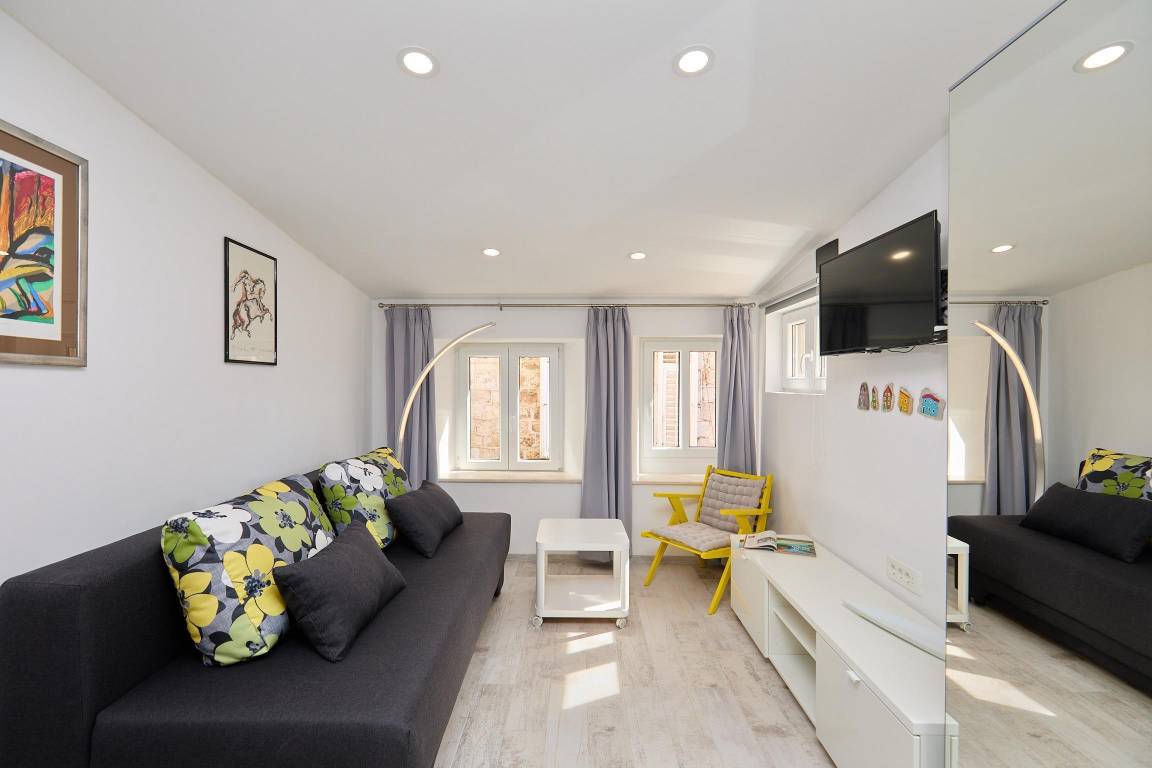 60 M² Ferienwohnung ∙ 2 Schlafzimmer ∙ 4 Gäste - Dubrovnik