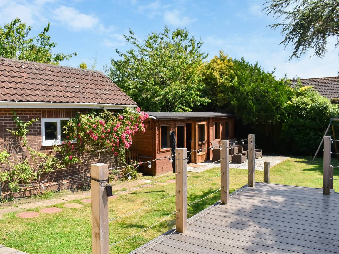 Cottage ∙ 4 Bedrooms ∙ 9 Guests - Beaulieu