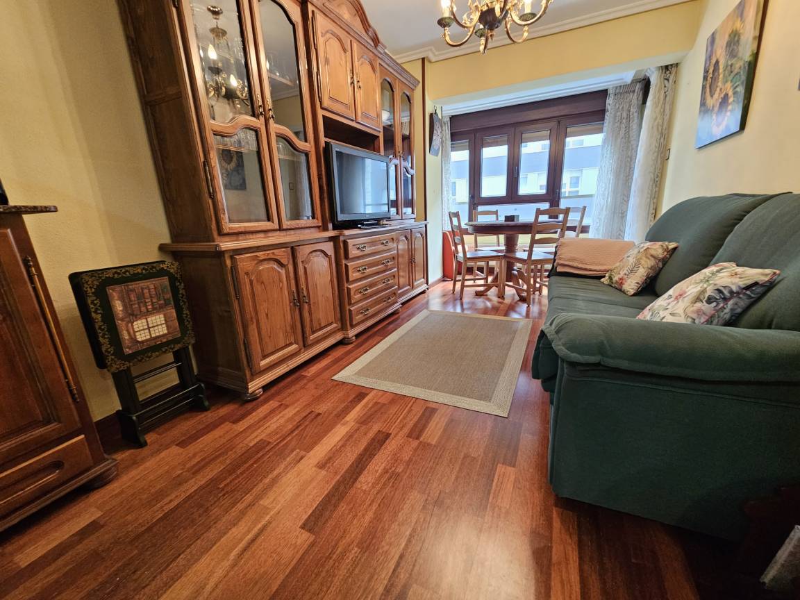 59 M² Apartment ∙ 2 Bedrooms ∙ 6 Guests - Gijón