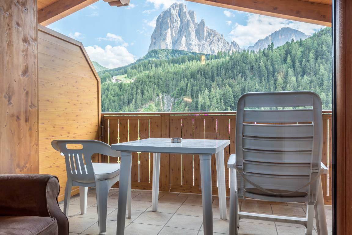 70 M² Apartment ∙ 2 Bedrooms ∙ 5 Guests - Val Gardena