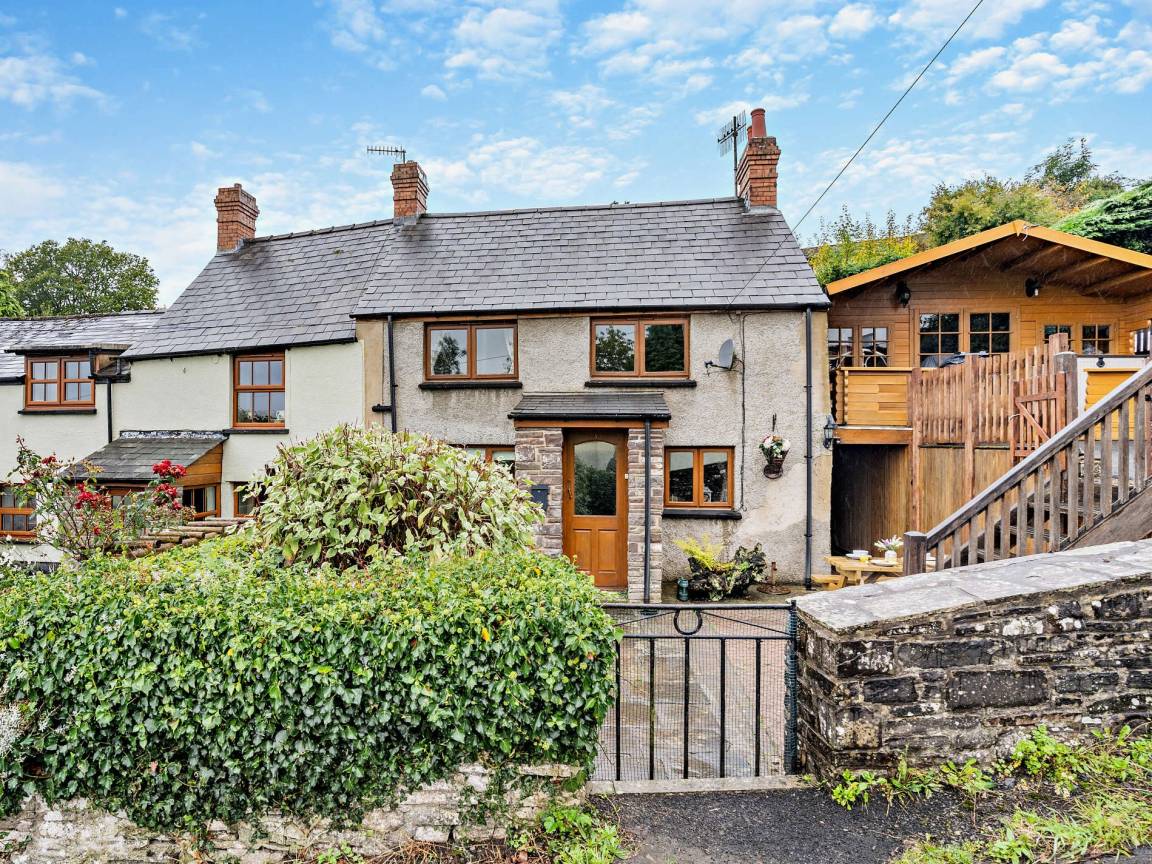 Cottage ∙ 2 Bedrooms ∙ 4 Guests - Brecon
