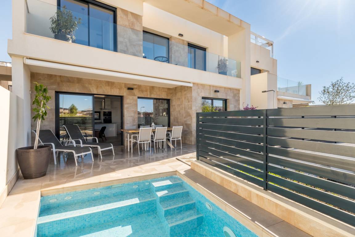120 M² Villa ∙ 3 Chambres ∙ 6 Personnes - Algorfa