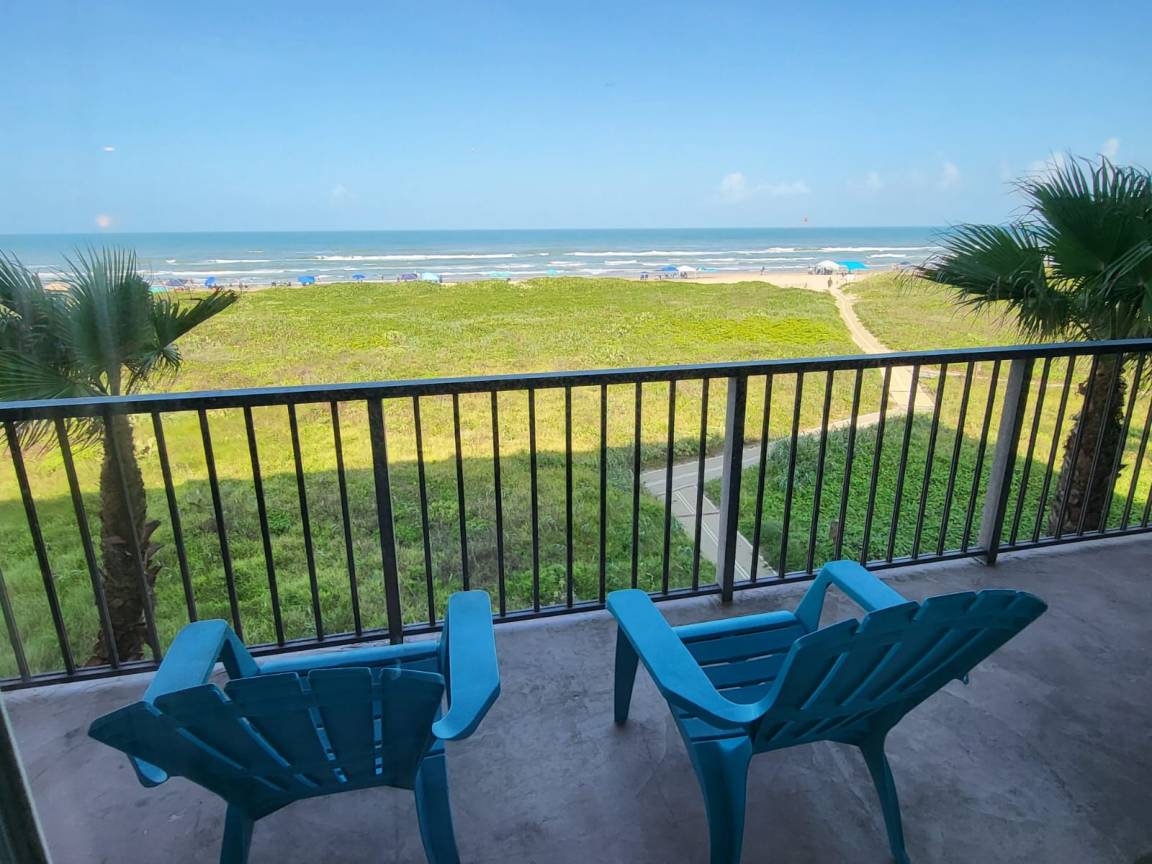 House ∙ 3 Bedrooms ∙ 6 Guests - South Padre Island
