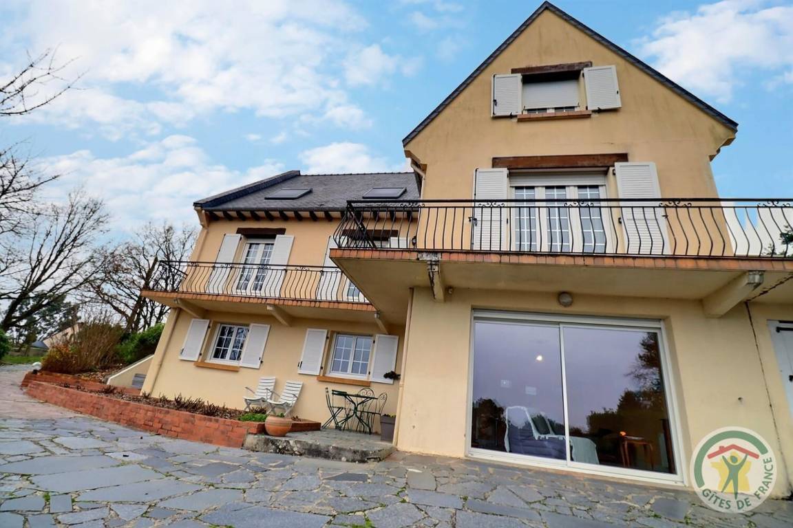 65 M² Gîte ∙ 1 Chambre ∙ 4 Personnes - Bain-de-Bretagne