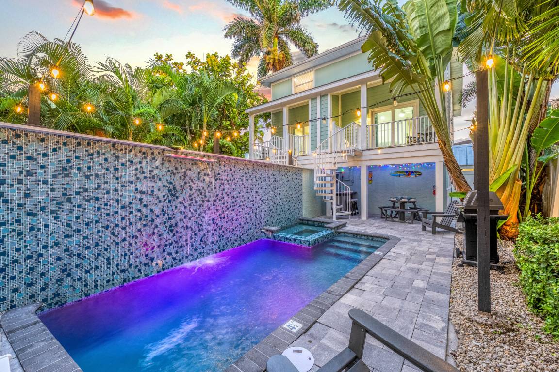 124 M² Villa ∙ 3 Bedrooms ∙ 14 Guests - Siesta Key, FL