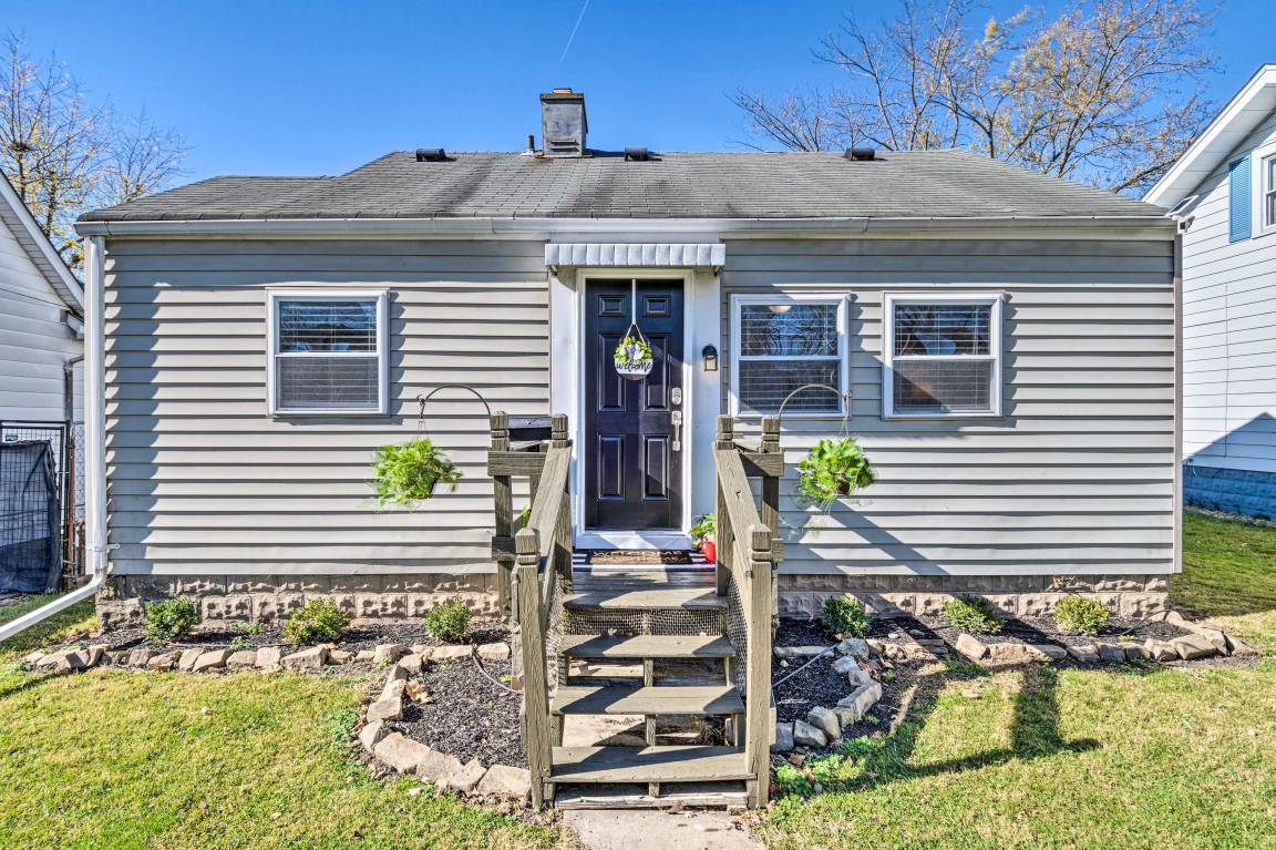 82 M² Cottage ∙ 2 Bedrooms ∙ 6 Guests - Mounds State Park, Anderson