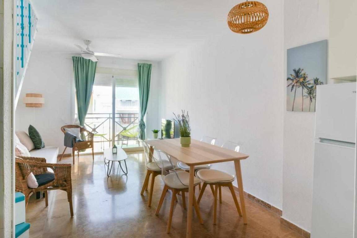 75 M² Apartment ∙ 1 Bedroom ∙ 6 Guests - Torremolinos