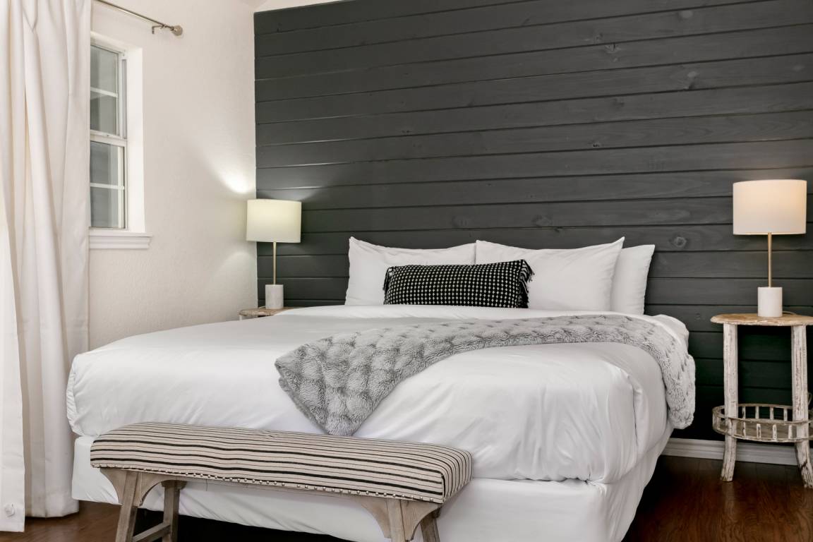 Apartment ∙ 1 Bedroom ∙ 2 Guests - Fredericksburg, TX